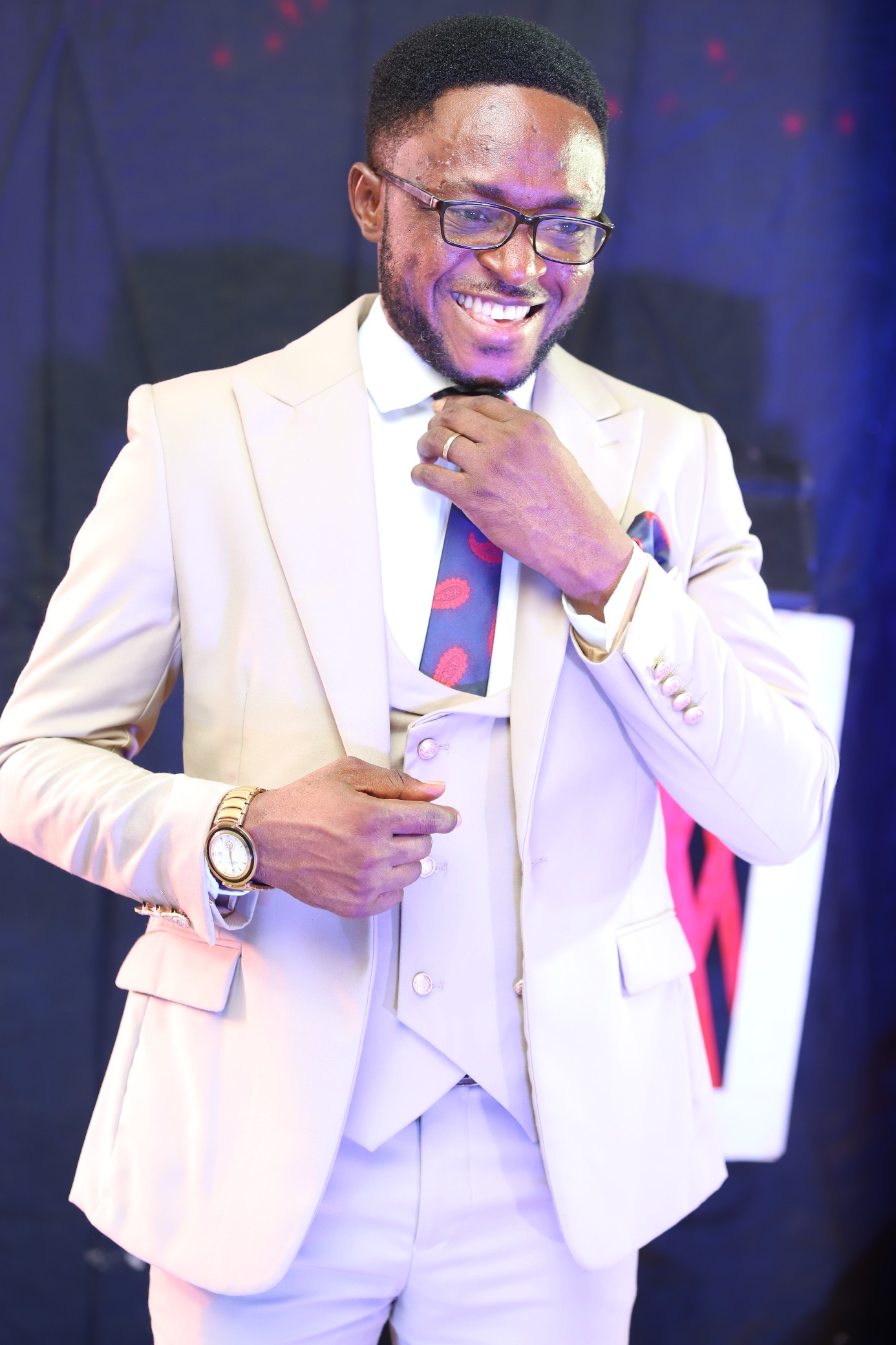 Pastor Solomon Ken | Gospel Music, Lyrics, biography, news, videos ...